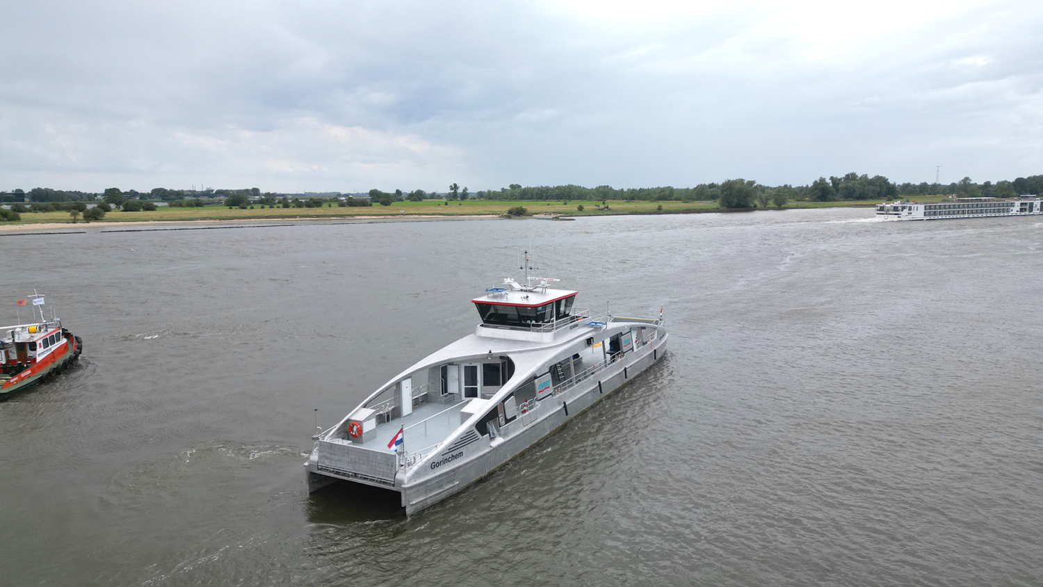 Gorinchem XII en Altena VI - Schepen